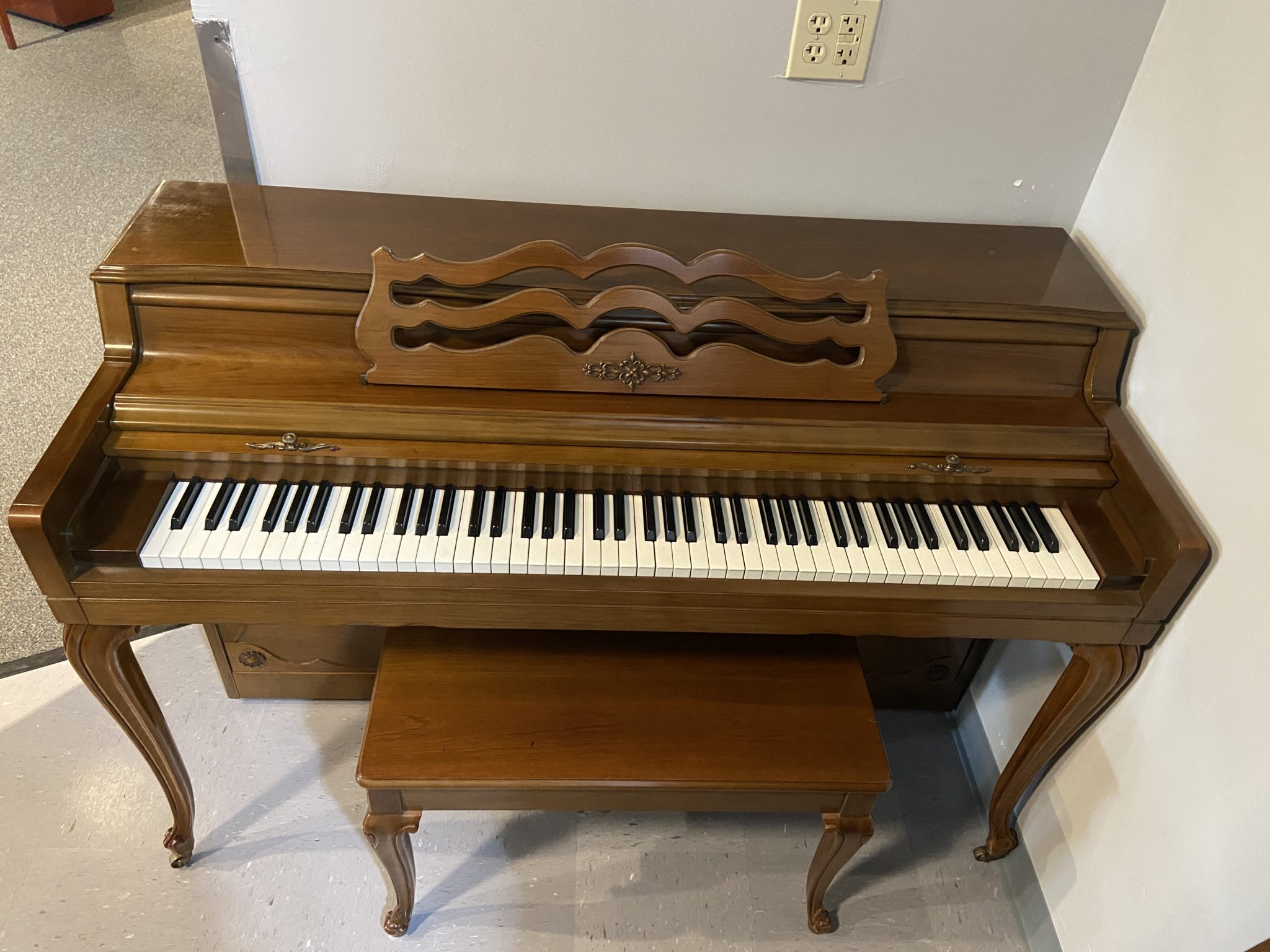 Columbus Piano Store New / Used Wurlitzer Spinet | %%ct_product_cat ...