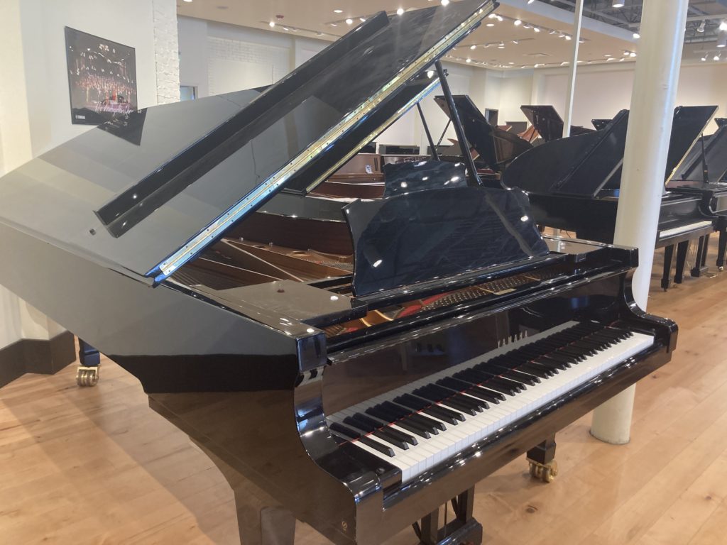 Cleveland Piano Store New / Used Yamaha CFIIIS | %%ct_product_cat ...
