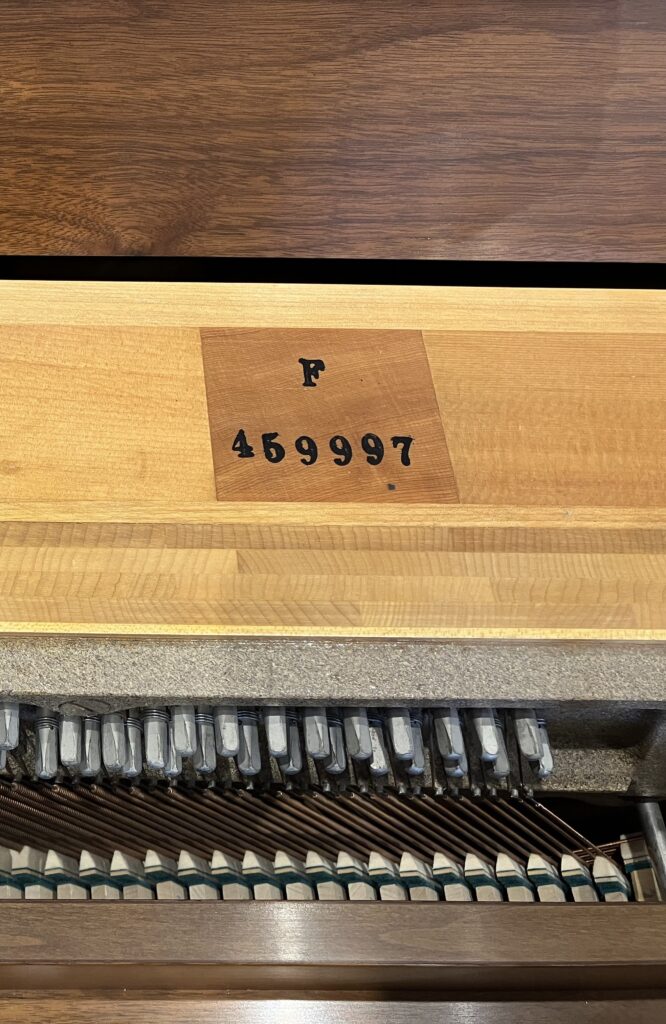 1979 Oak Steinway & Sons Model F | Used Pianos in Columbus | Solich Piano